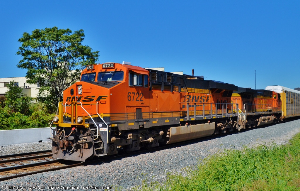 BNSF 6722
